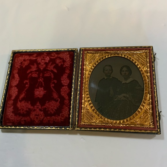 Accents | Antique Tin Type Photo Frame Tooled Leather Case Rich Velvet ...